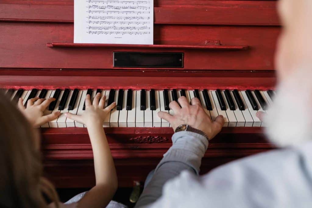 5 Reasons Children Should Take Music Lessons | ModernTone Studios ...